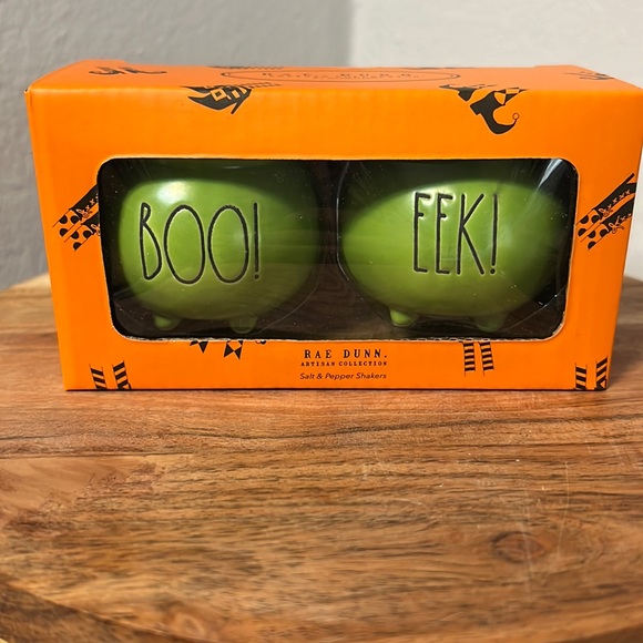 Rae Dunn | Accessories | Rae Dunn Boo Eek Cauldron Saltpepper New ...